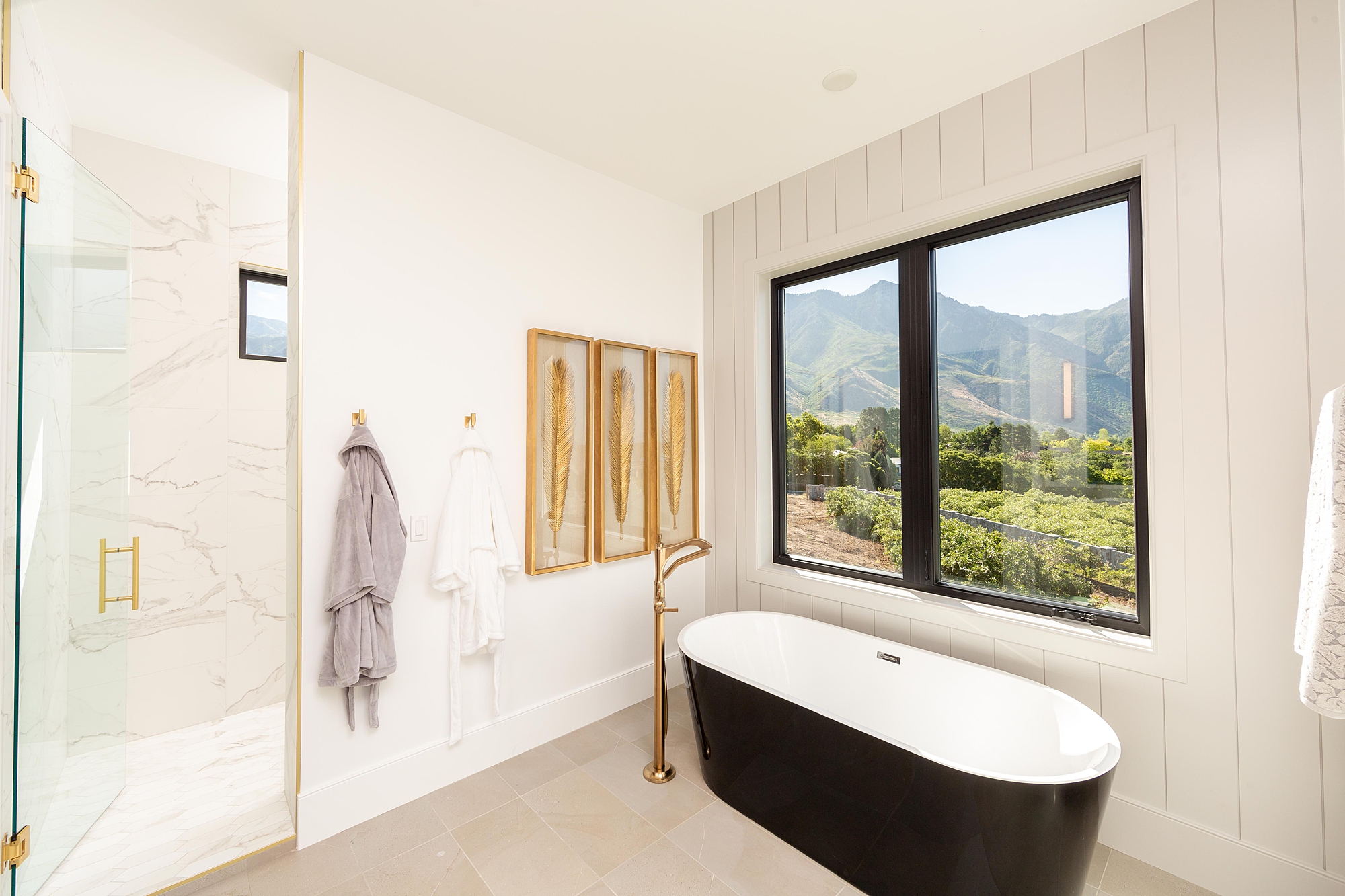 lucca modern - Allison Campbell Design